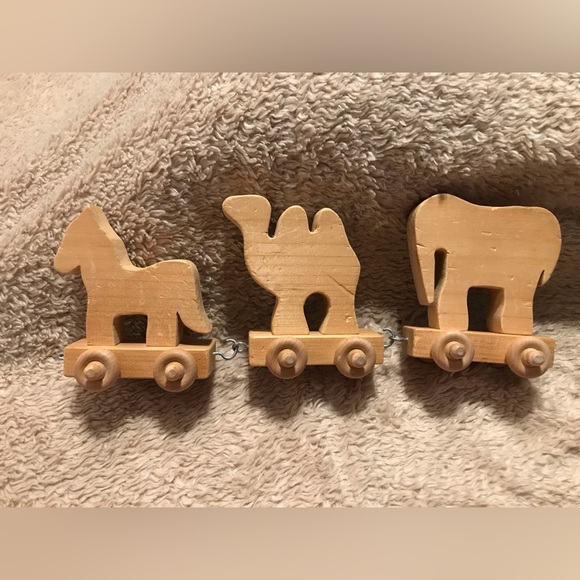 Toys | Vintage Wooden Handcrafted Zoo Animal Train Toy Set Elephant ...